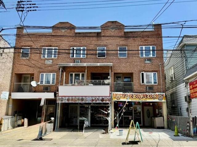 College Point Blvd, College Point, Home For Sale