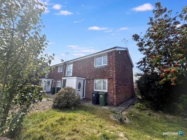 College Road, Ashington NE63, 2 bed flat to rent, £595 pcm | PrimeLocation