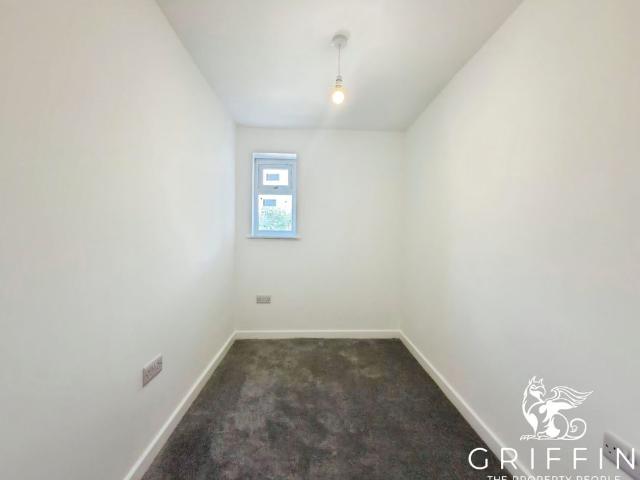 College Road, Grays, RM17