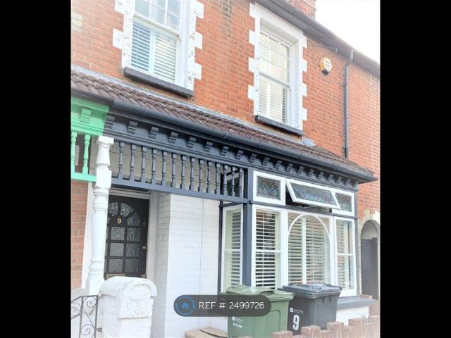 College Road, Guildford GU1, 3 bed terraced house to rent, £2,400 pcm | PrimeLocation