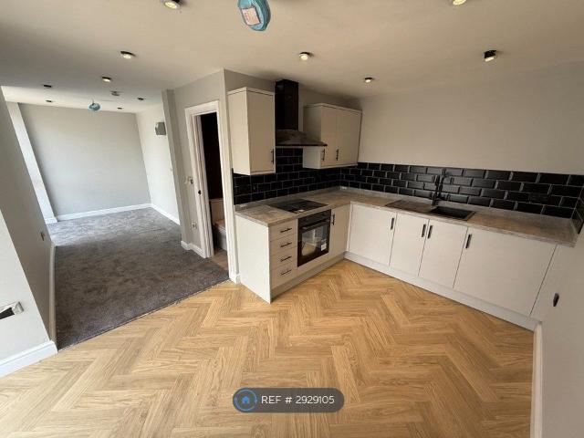College Road, Doncaster DN1, Studio to rent, £600 pcm | PrimeLocation