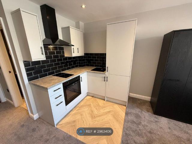 College Road, Doncaster DN1, Studio to rent, £625 pcm | PrimeLocation