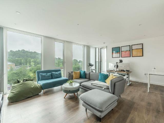 College Road, Harrow HA1, 2 bed flat to rent, £3,200 pcm | PrimeLocation