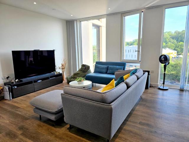 College Road, London HA1 2 bed apartment to rent £3,200 pcm £738 pw
