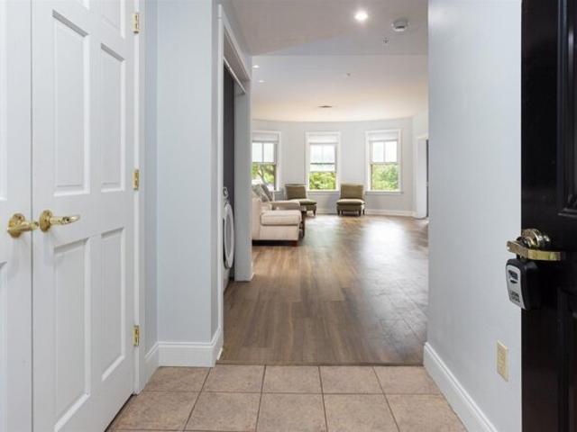 College St Unit C, Burlington, Condo For Sale