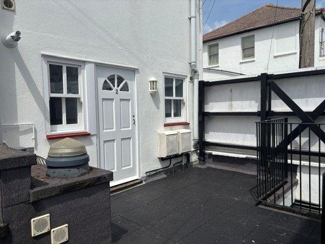 College Street, Brighton BN2, 2 bed maisonette to rent, £1,450 pcm | PrimeLocation