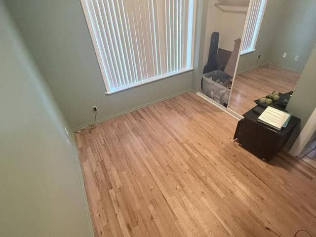 College student room for rent