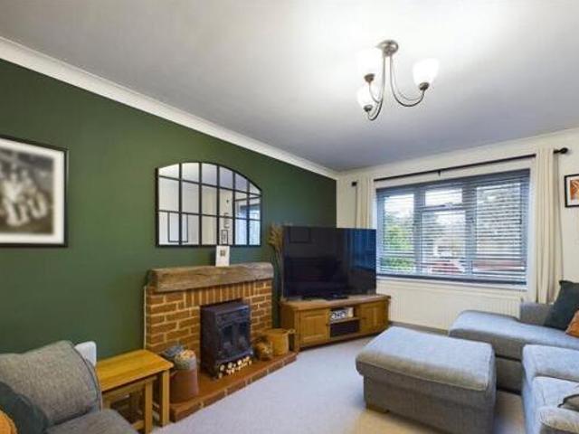 College Town, Moray Avenue, Sandhurst, 4 Bedroom Detached