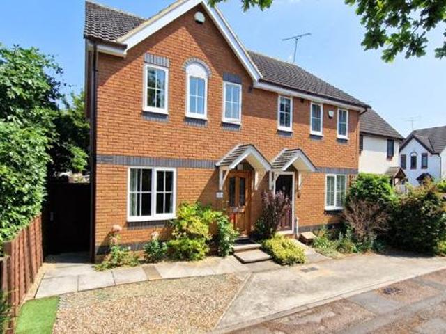College Town, Madox Brown End, Sandhurst, 3 Bedroom End