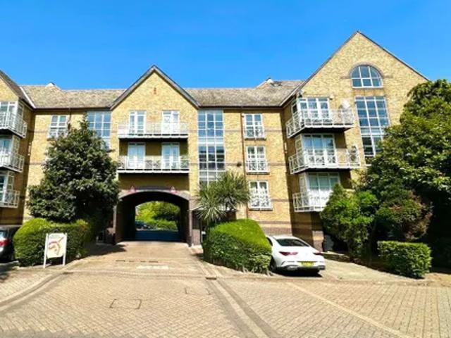 Collette Court, Eleanor Close, Canada Water, London, SE16 6PU, United Kingdom | 3 bed townhouse for rent #167692306 | Rentberry