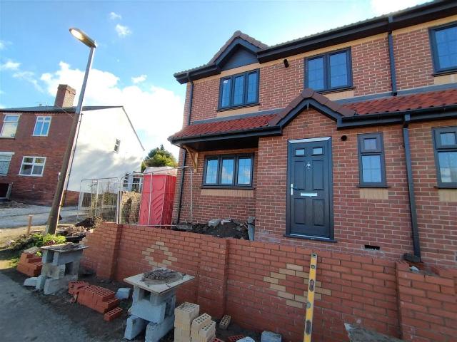 Colley Orchard, Halesowen B63, 4 bed property to rent, £1,525 pcm | PrimeLocation