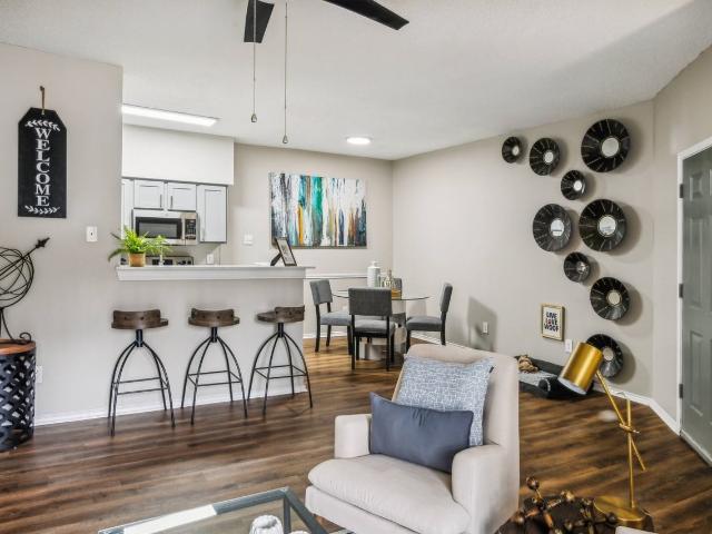 Collin Creek 3 Bedroom Apartment for Rent at 2301 Pebble Vale Dr, Plano, TX 75075