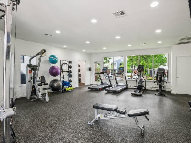 Collin Creek 3 Bedroom Apartment for Rent at 2301 Pebble Vale Dr, Plano, TX 75075