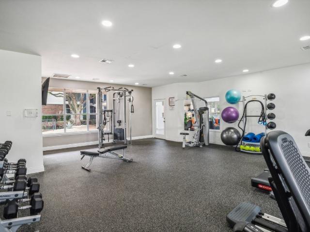 Collin Creek 2 Bedroom Apartment for Rent at 2301 Pebble Vale Dr, Plano, TX 75075