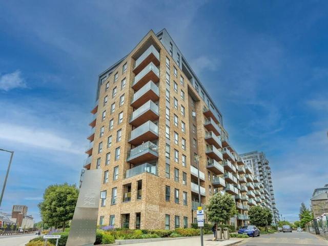 Collindale, London NW9, 2 bed flat to rent, £2,475 pcm | PrimeLocation