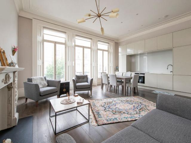 Collingham Place, Earls Court SW5, 2 bed flat to rent, £3,950 pcm | PrimeLocation