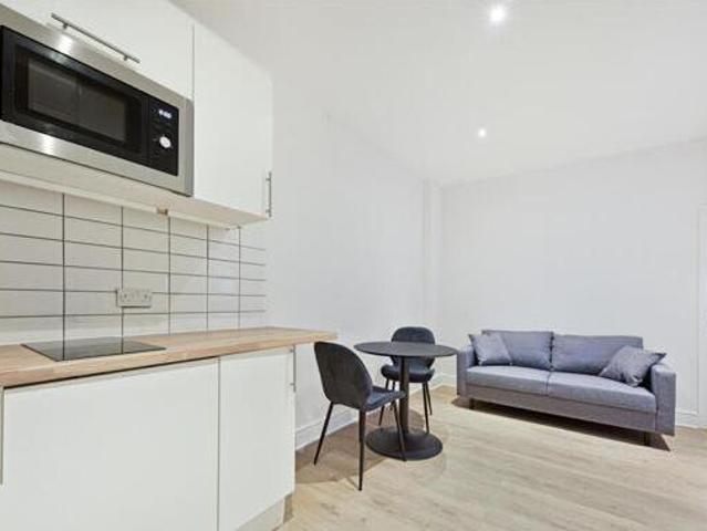 Collingham Place, Kensington, 1 Bedroom Flat