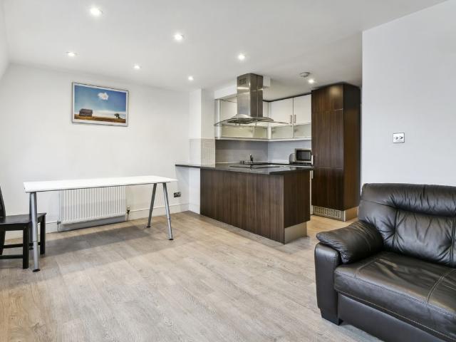 Collingham Road, Cromwell Road, South Kensington, London SW7, 1 bed flat to rent, £2,383 pcm | PrimeLocation