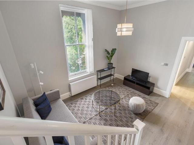Collingham Road, SW5 2 bed flat to rent £4,830 pcm £1,115 pw