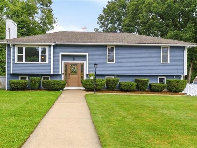 Collingwood Dr, Cranston, Home For Sale
