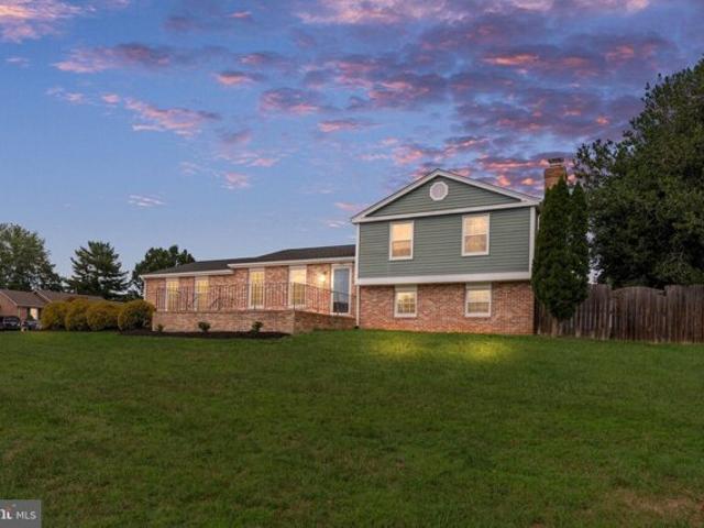 Collingwood Dr, Fredericksburg, Home For Sale