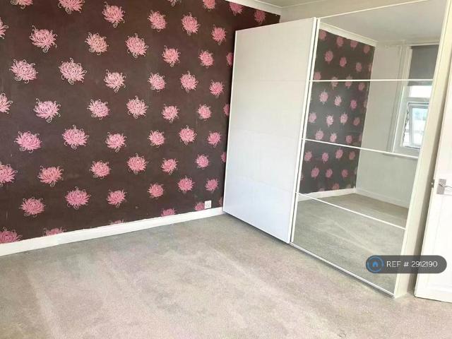 Collingwood Road, Sutton, SM1 2 bed terraced house to rent £1,850 pcm £427 pw