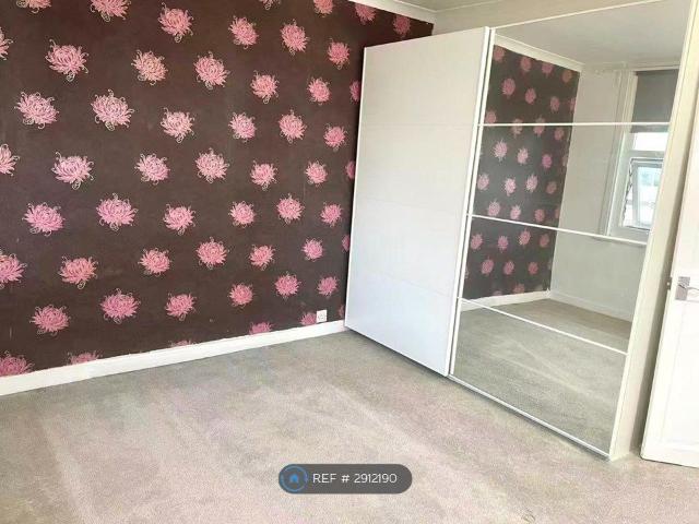 Collingwood Road, Sutton SM1, 2 bed terraced house to rent, £1,850 pcm | PrimeLocation
