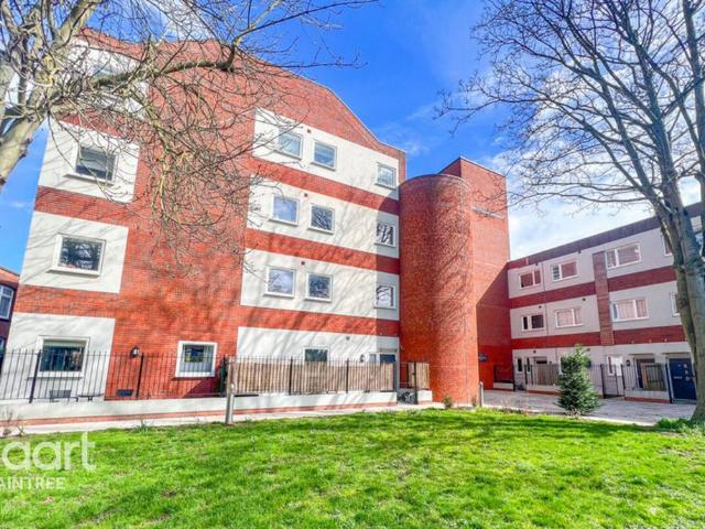 Collingwood Road, Witham 1 bed apartment to rent £1,150 pcm £265 pw