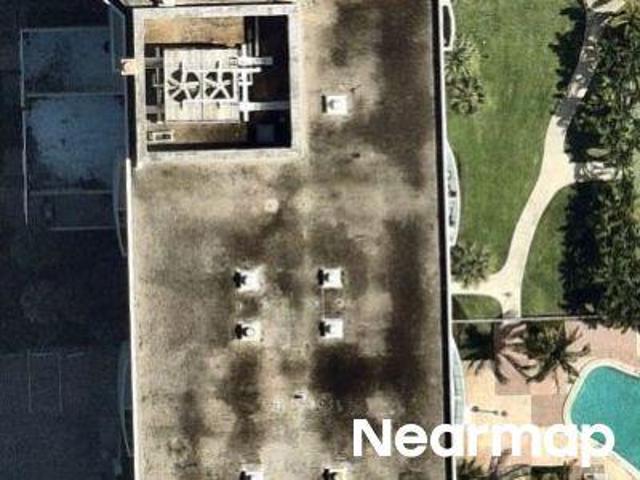 Collins Ave Apt 722