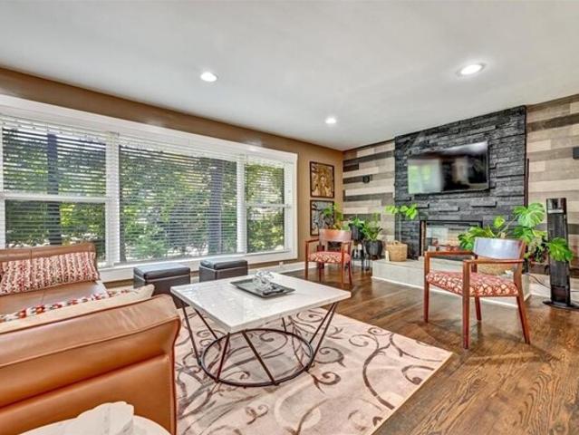 Collier Dr Nw, Atlanta, Home For Sale