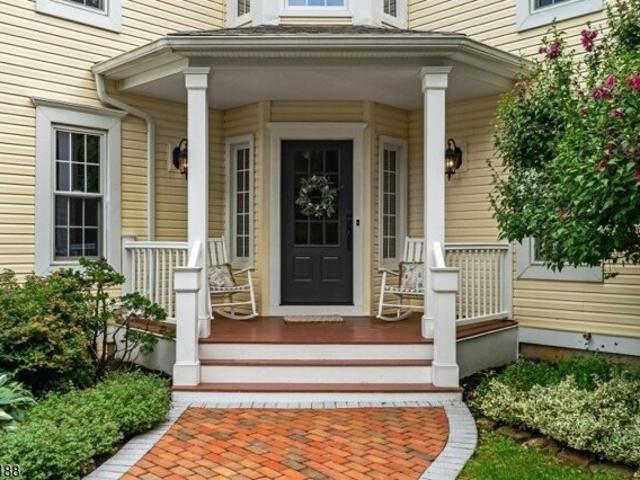 Collis Ln, Chester, Home For Sale