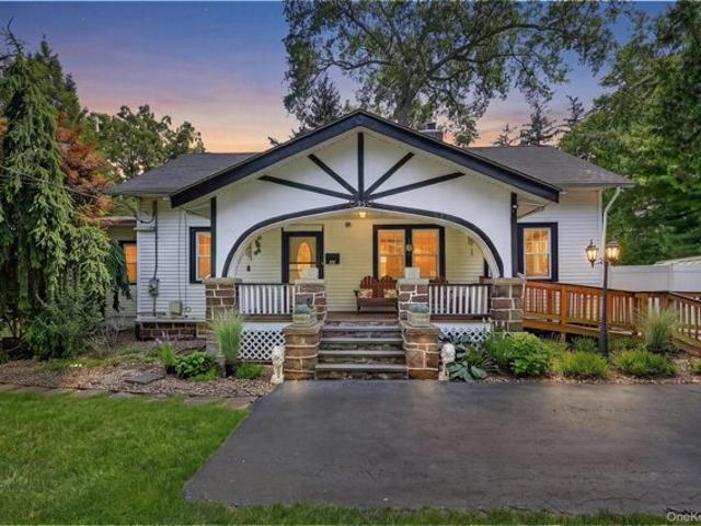 Collyer Ave, New City, Home For Sale