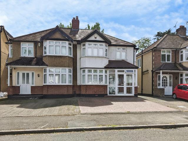 Collyer Avenue, Croydon CR0, 3 bed semi detached house to rent, £2,500 pcm | PrimeLocation