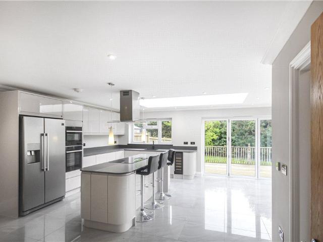 Colman Close, Epsom, Surrey KT18, 4 bed detached house to rent, £3,900 pcm | PrimeLocation