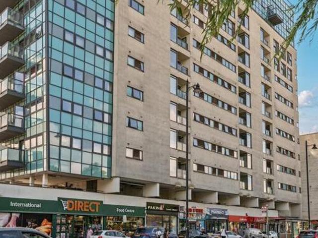 Colman Parade, Southbury Road, 2 Bedroom Flat