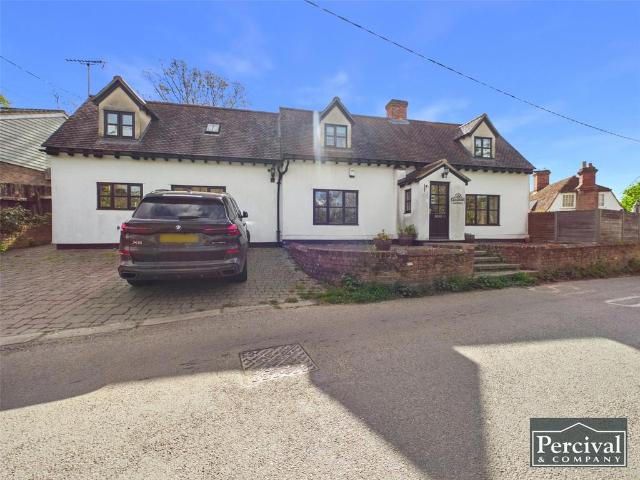 Colne Park Road, White Colne. 3 bed detached house to rent £1,675 pcm £387 pw