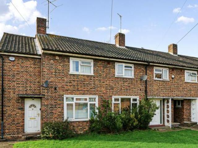 Colney Hatch Lane, Muswell Hill, 3 Bedroom End
