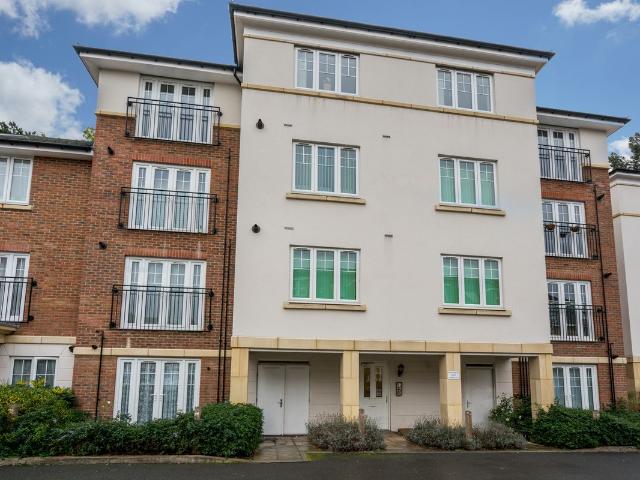 Colnhurst Road, Watford WD17, 2 bed flat to rent, £1,212 pcm | PrimeLocation