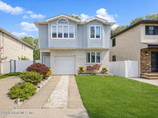 Colon St, Staten Island, Home For Sale