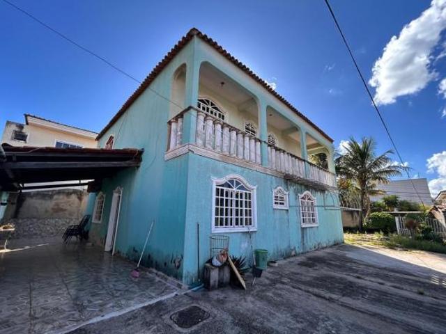 COLONIA AGRÍCOLA SAMAMBAIA CASA C/5 QUARTOS