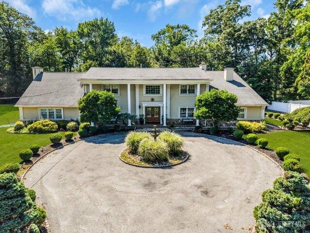 Colonia Blvd, Colonia, Home For Sale