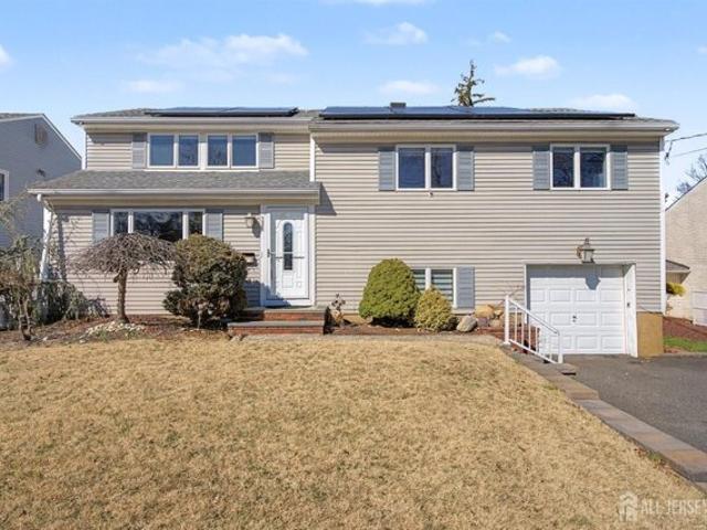 Colonia Blvd, Colonia, Home For Sale