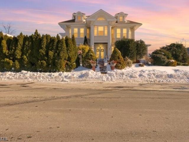 Colonia Rd, Elizabeth City, Home For Sale