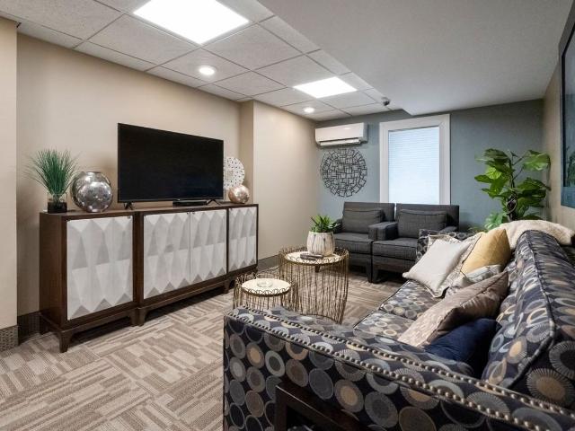 Colonial Terrace Apartments 1 Bedroom Apartment for Rent at 5621 Minnetonka Blvd, St. Louis Park, MN 55416 Sorensen