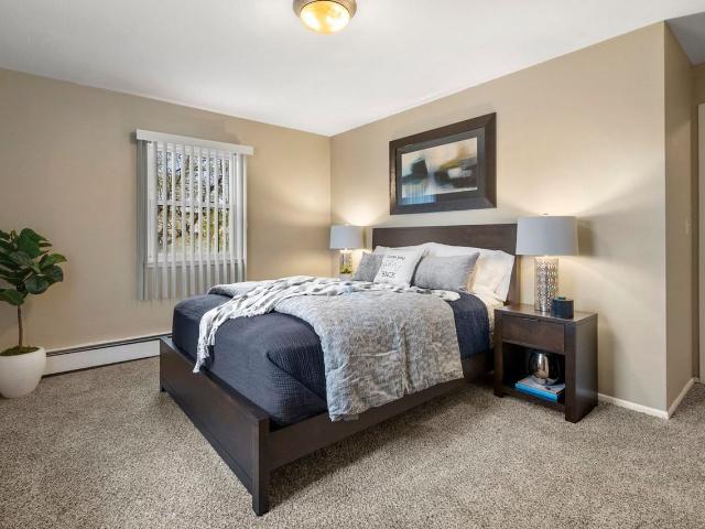 Colonial Terrace Apartments 2 Bedroom Apartment for Rent at 5621 Minnetonka Blvd, St. Louis Park, MN 55416 Sorensen