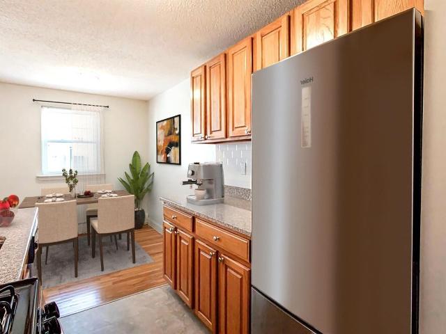 Colonial Village Apts, LLC 2 Bedroom Apartment for Rent at House St. & Salmon Brook Drive, Glastonbury, CT 06033