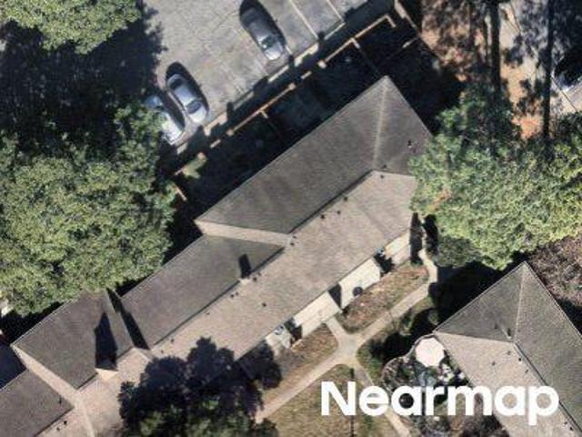 Colonial Way Apt C