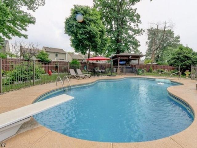 Colonial Arms Rd, Union Twp, Home For Sale