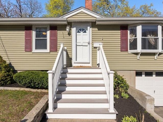 Colonial Ave, Lynn, Home For Sale
