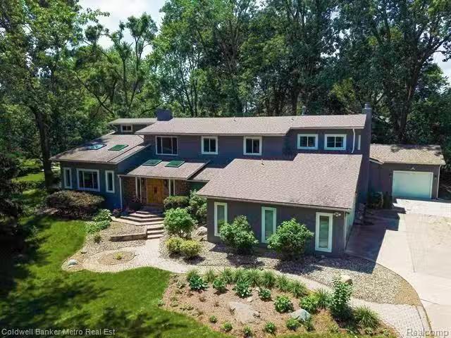 Colonial, Contemporary Bloomfield Hills, MI 2932 Squirrel Rd